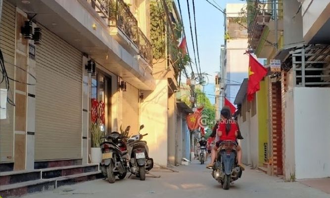 Ngõ 296 Lĩnh Nam: Vị trí, giao thông và bất động sản xung quanh